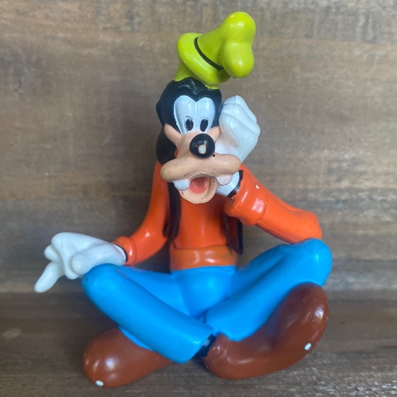 Disney | Toys | Goofy Disney Character Figure | Poshmark
